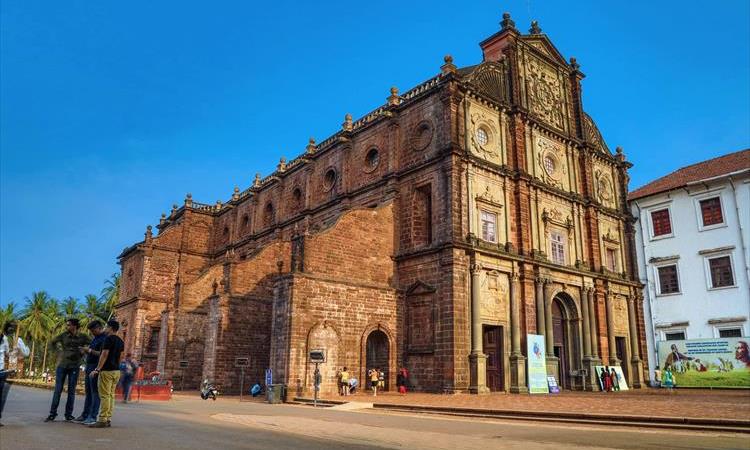 Hubli To Hampi, Badami & Goa Beach Tour from A$1329