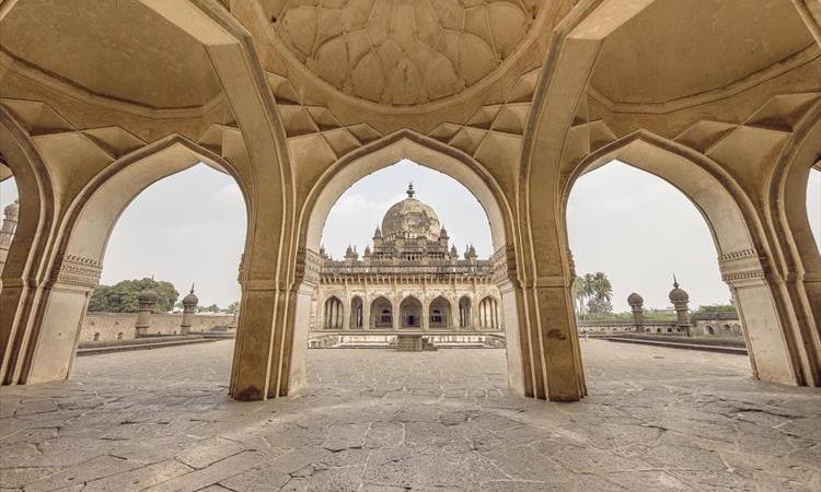 Caves & Temples: Architectural Wonder Of India from A$2651